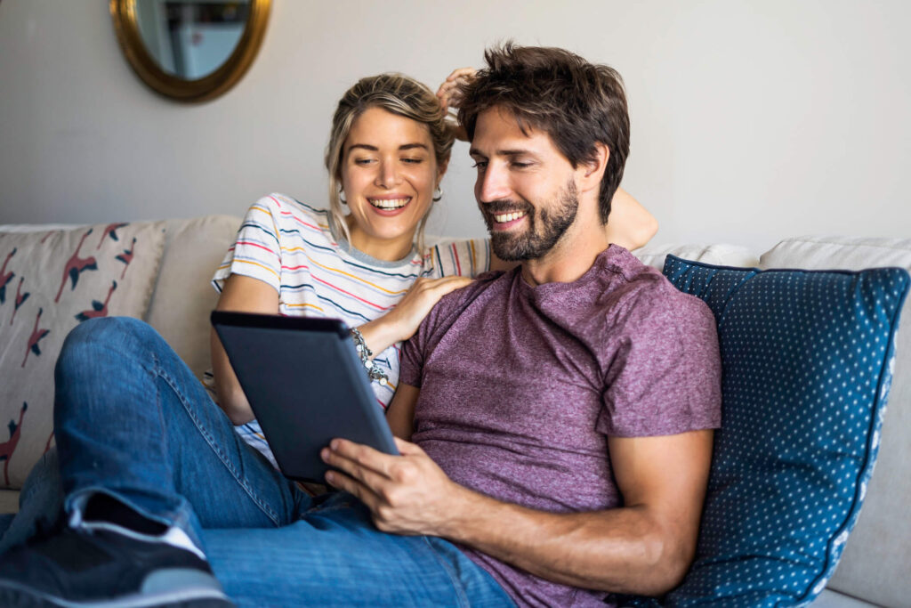 How Married Nonresident Aliens Should File Taxes in the U.S.